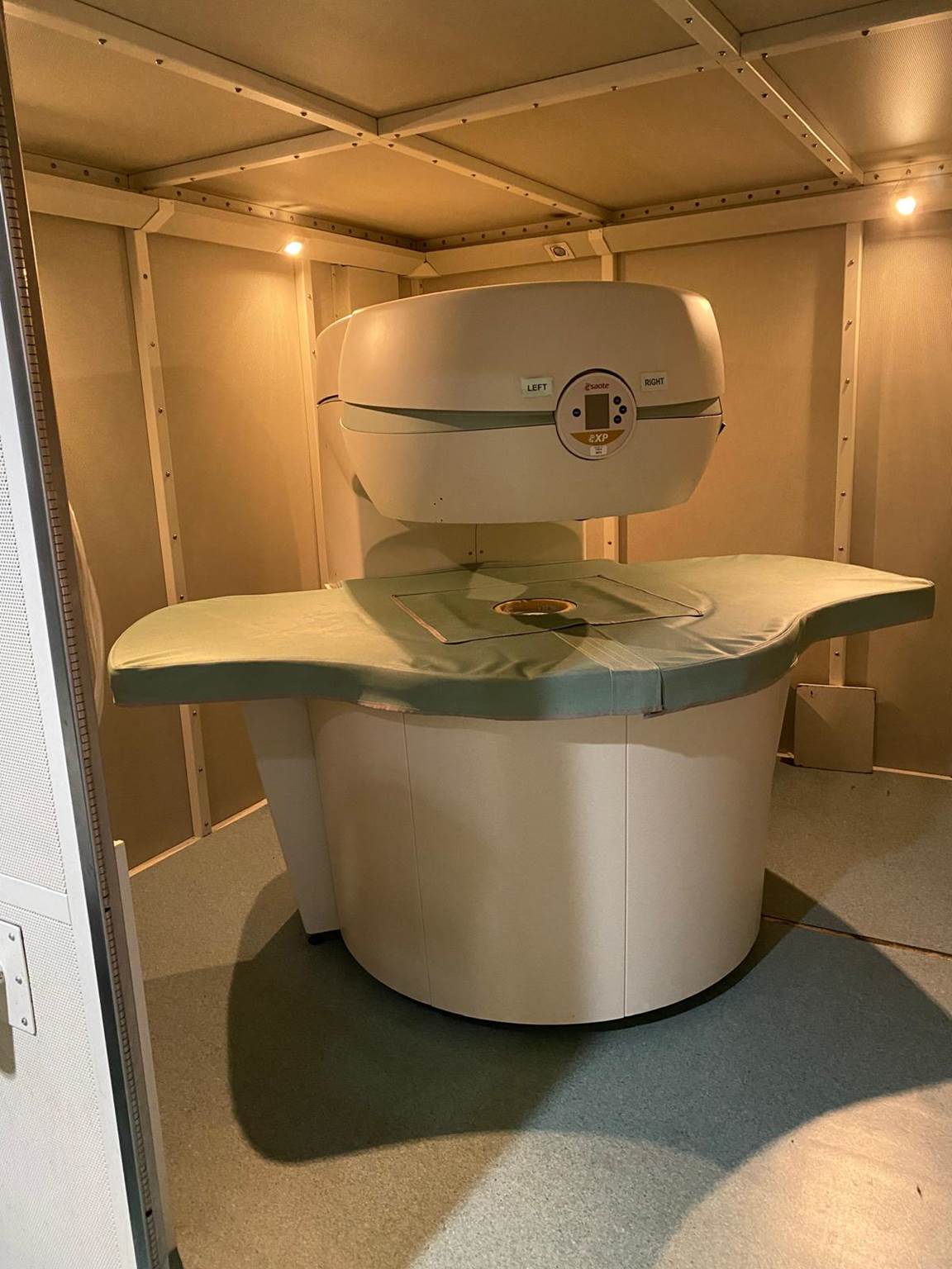 esaote MRI EVOlution 16.1 0.25T | TEMPE